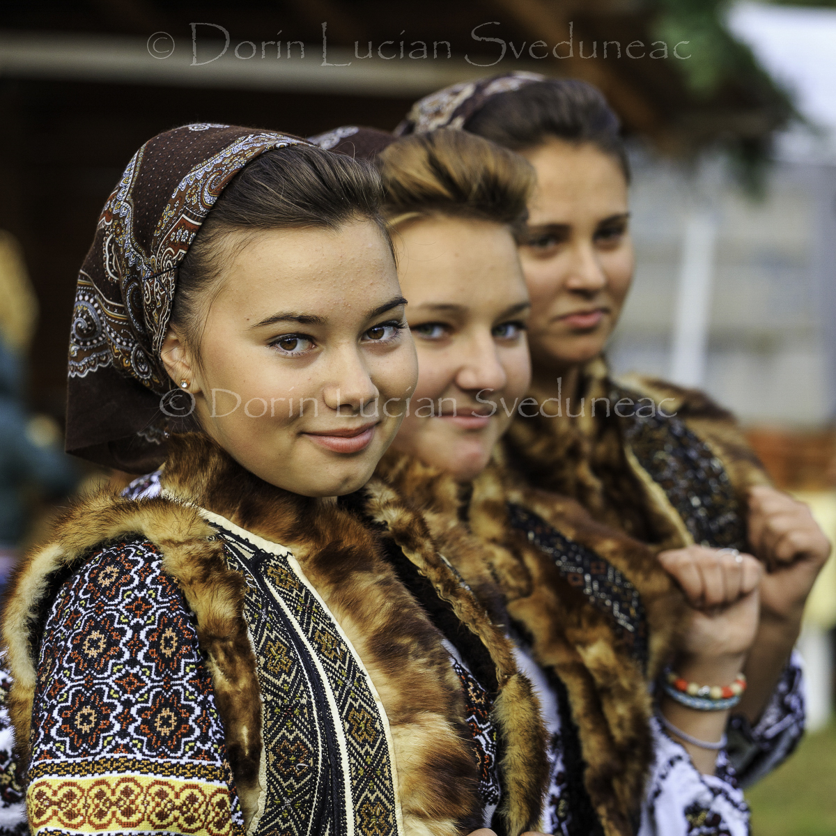 Turism Pojorita | portul popular